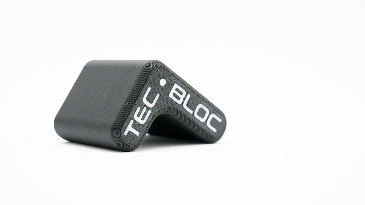 Tec Bloc – Metric Climbing